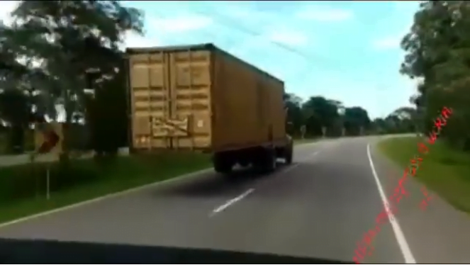 Transporting a container without using a trailer – Canvids