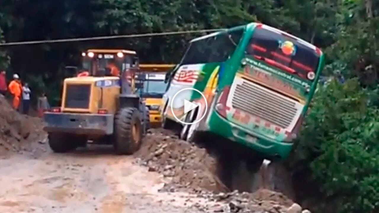 Best extreme bus recovery compilation – Canvids